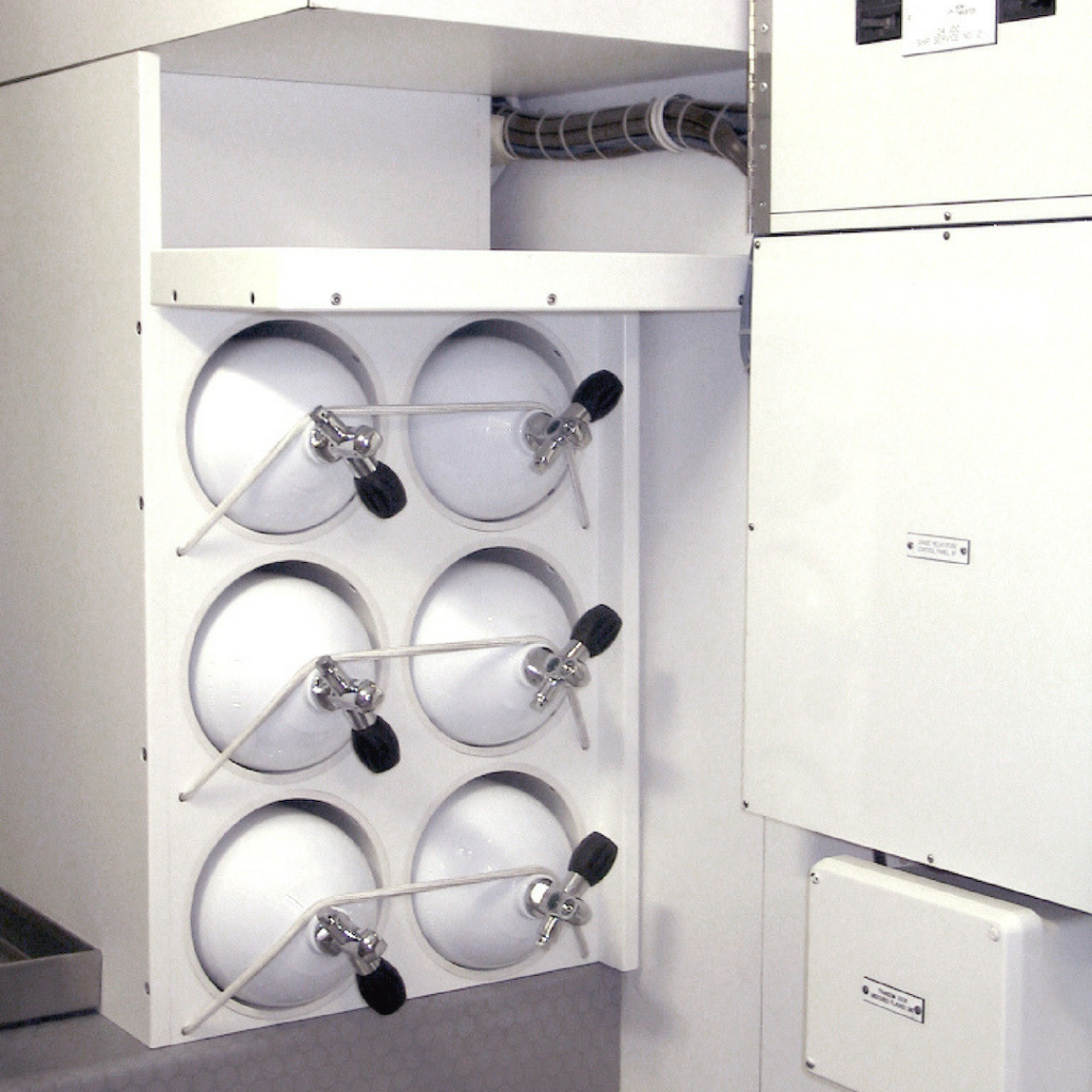 Custom Tank Racks - LW Americas